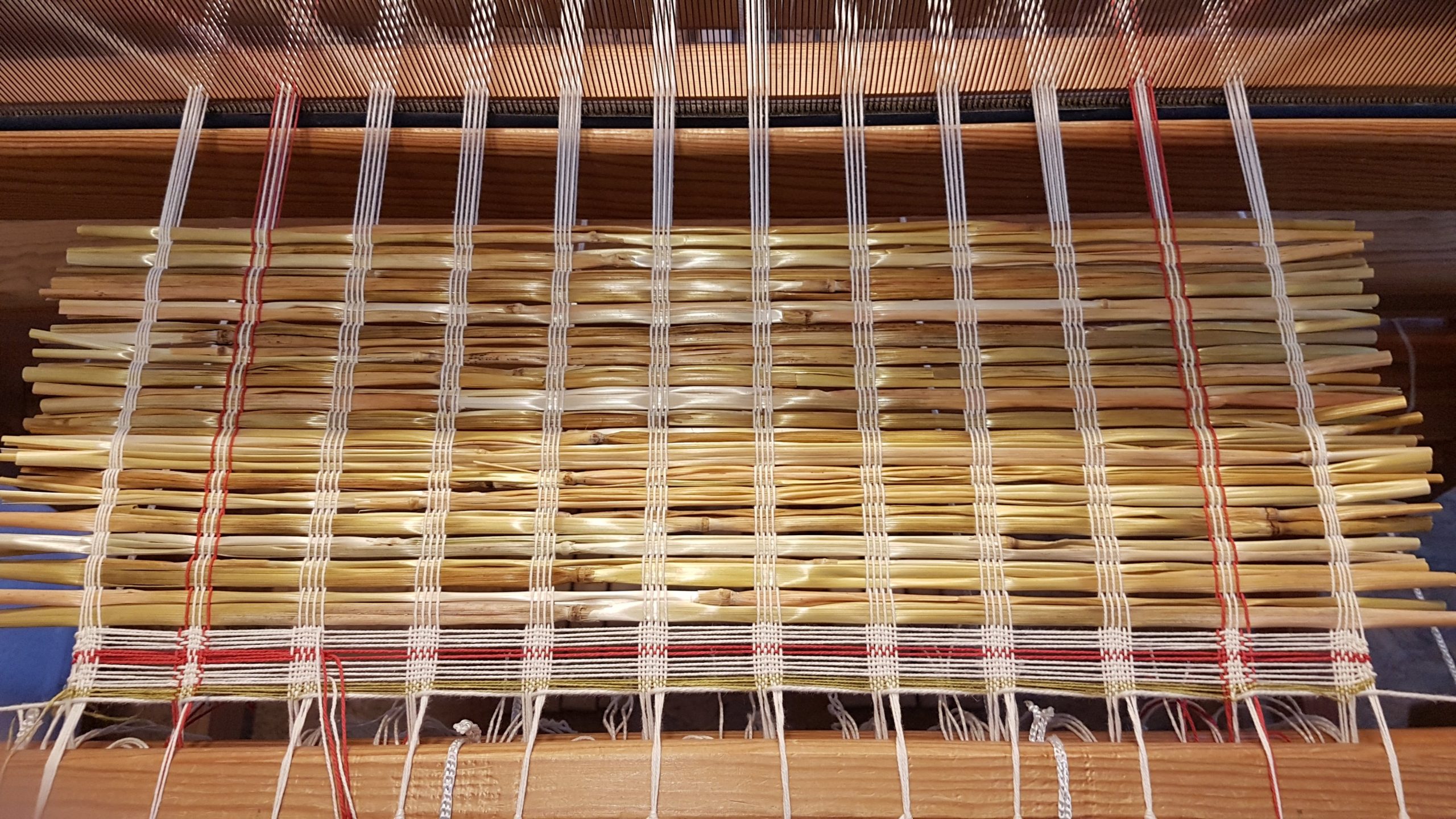 väv i halm Projekt 3 : Backrost für frisch gebackenes Brot ...